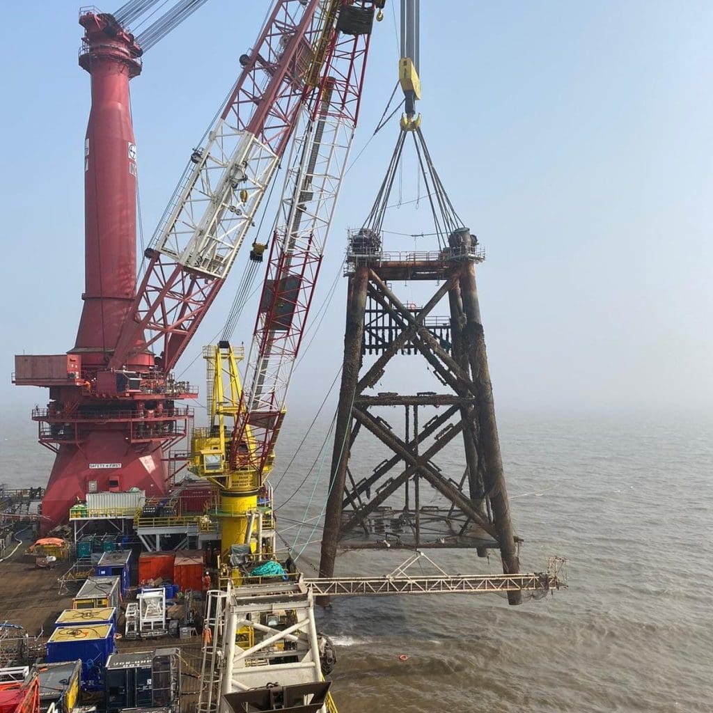Precision cutting for offshore jacket removal - Ashtead Technology