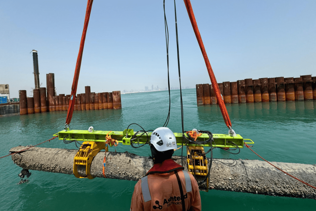 Decommissioning 4,000m of Subsea Pipeline in Middle East - Ashtead ...